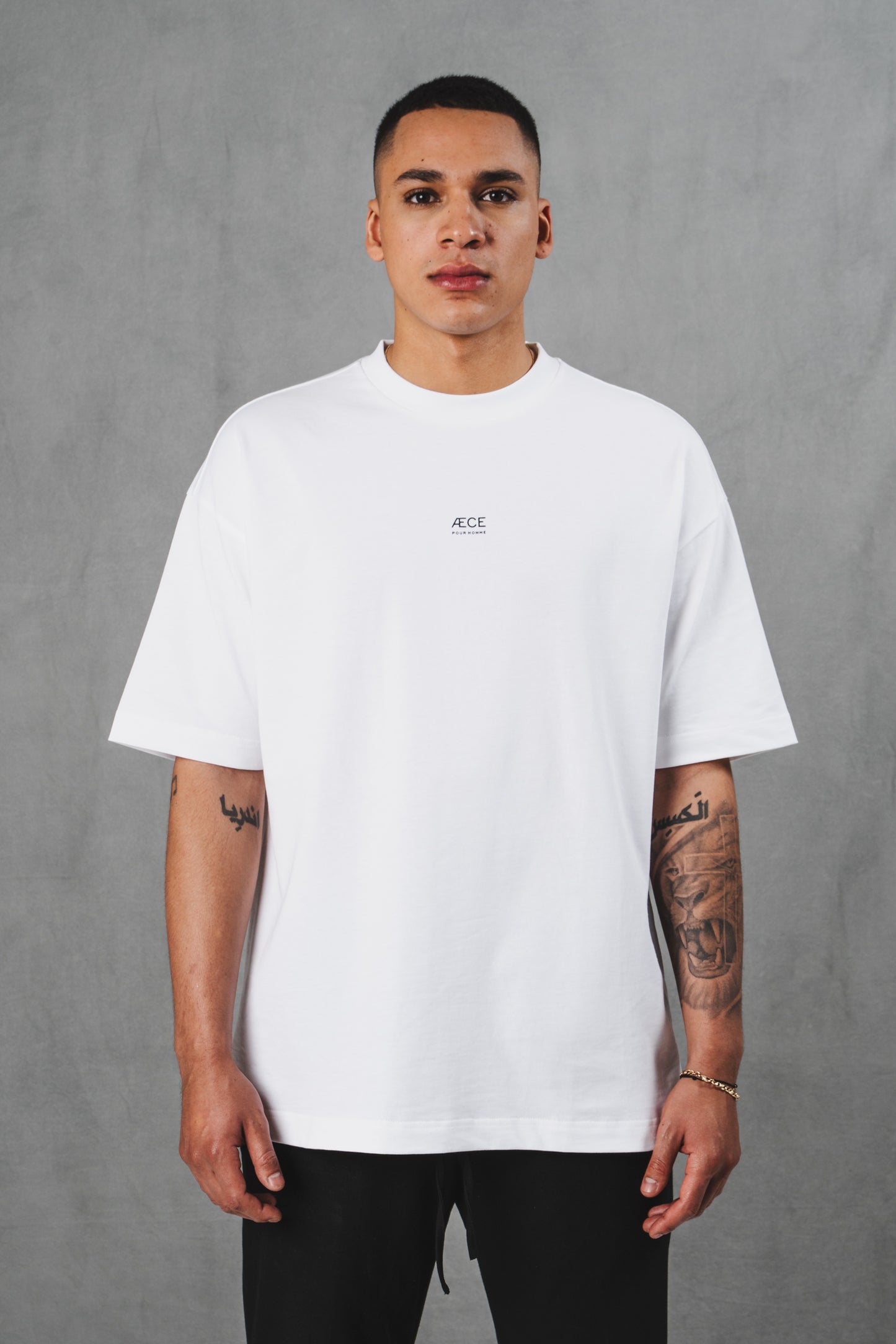 Signature T-Shirt White – ÆCE Official